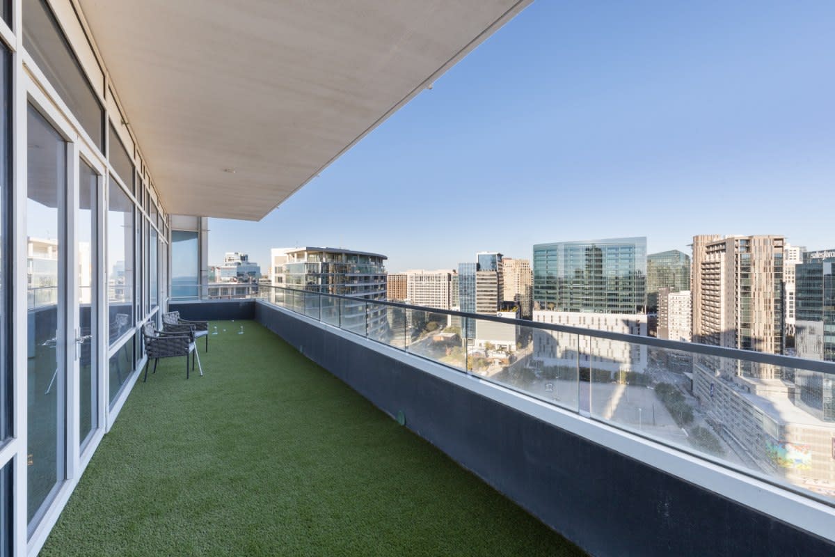 Project: Dallas High-Rise Kitchen Remodel