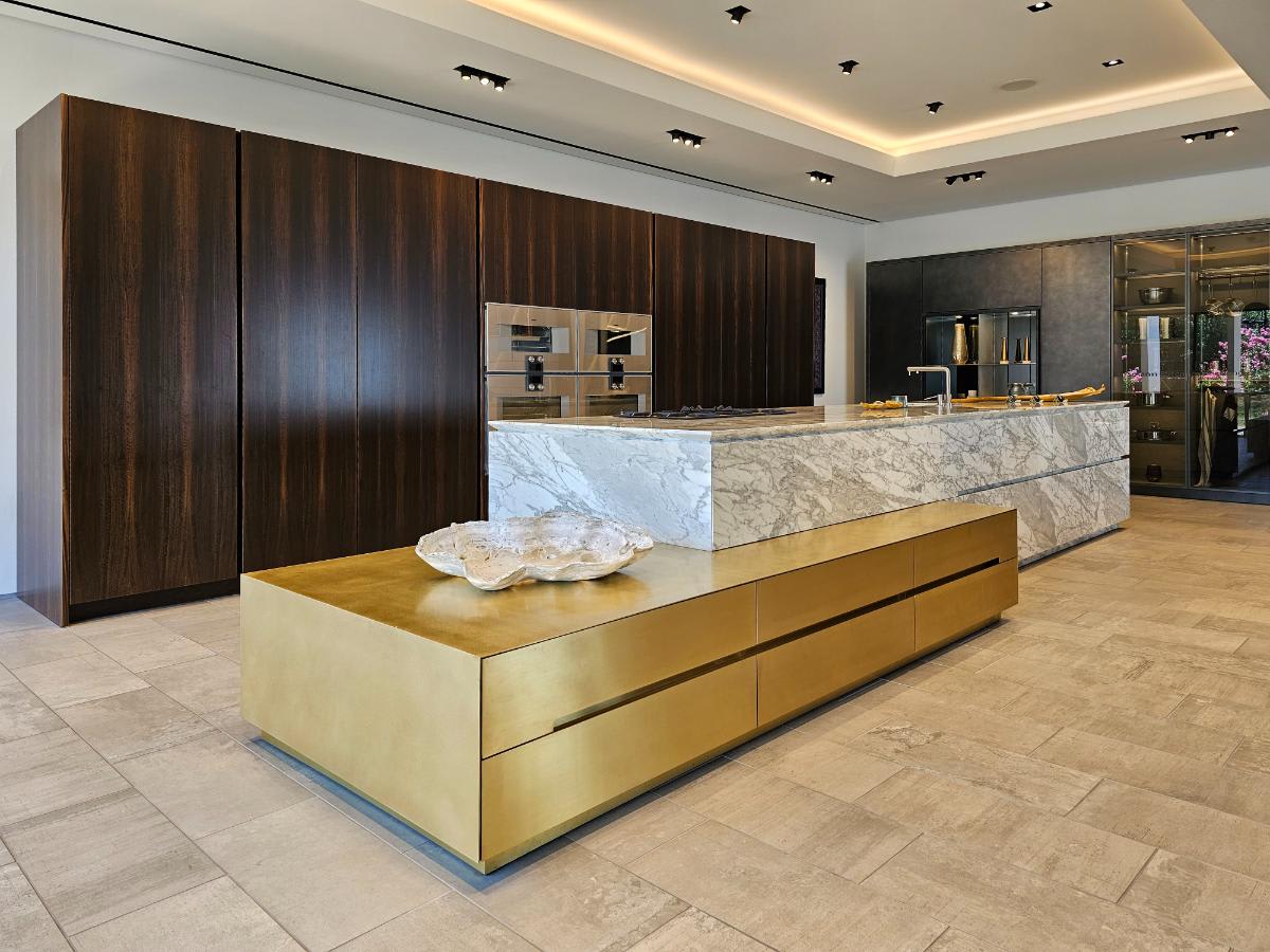 Natural Stone Kitchen | eggersmann unique Collection