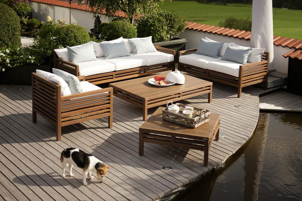 Springtime Upgrade: Elevate Luxury of Outdoor Living Spaces