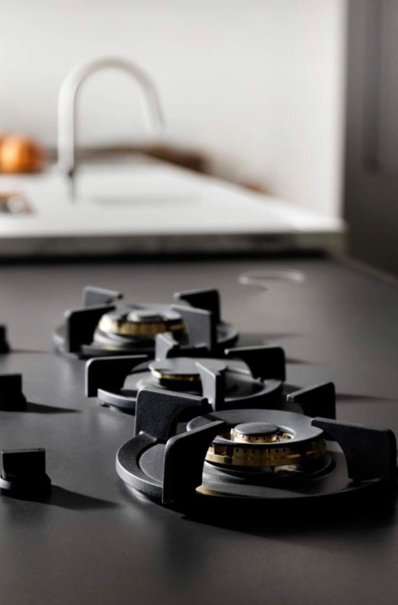 PITT Luxury Gas Burners - eggersmann Brand Partner