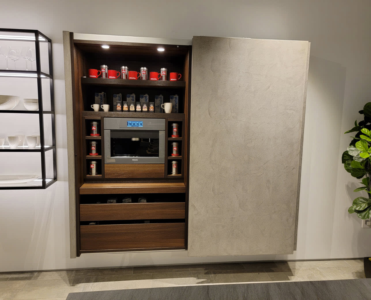 Coplanar Doors - eggersmann Modern Luxury German Cabinetry