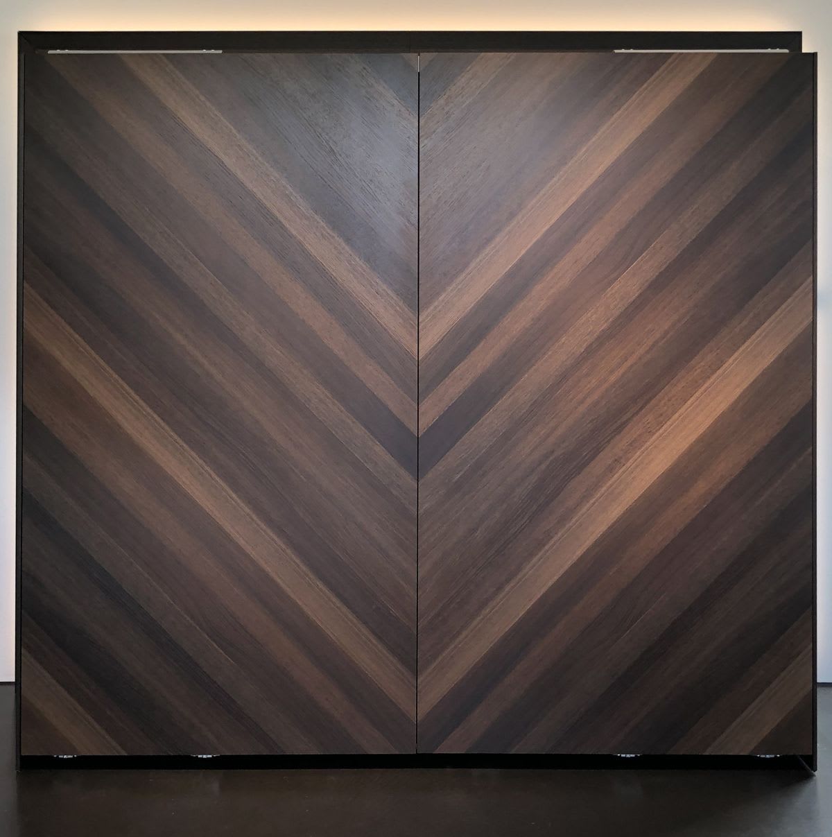 Luxury Wood Veneers
