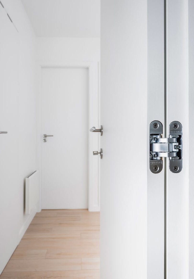 Secret Doors: Pivoting Entry - eggersmann Kitchens