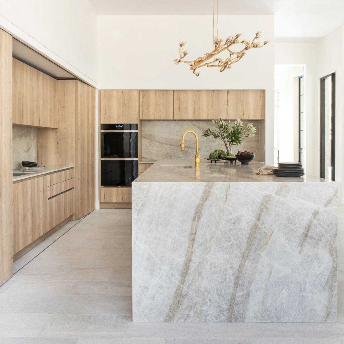 ecru: Pure, Calm, Timeless Hues - eggersmann