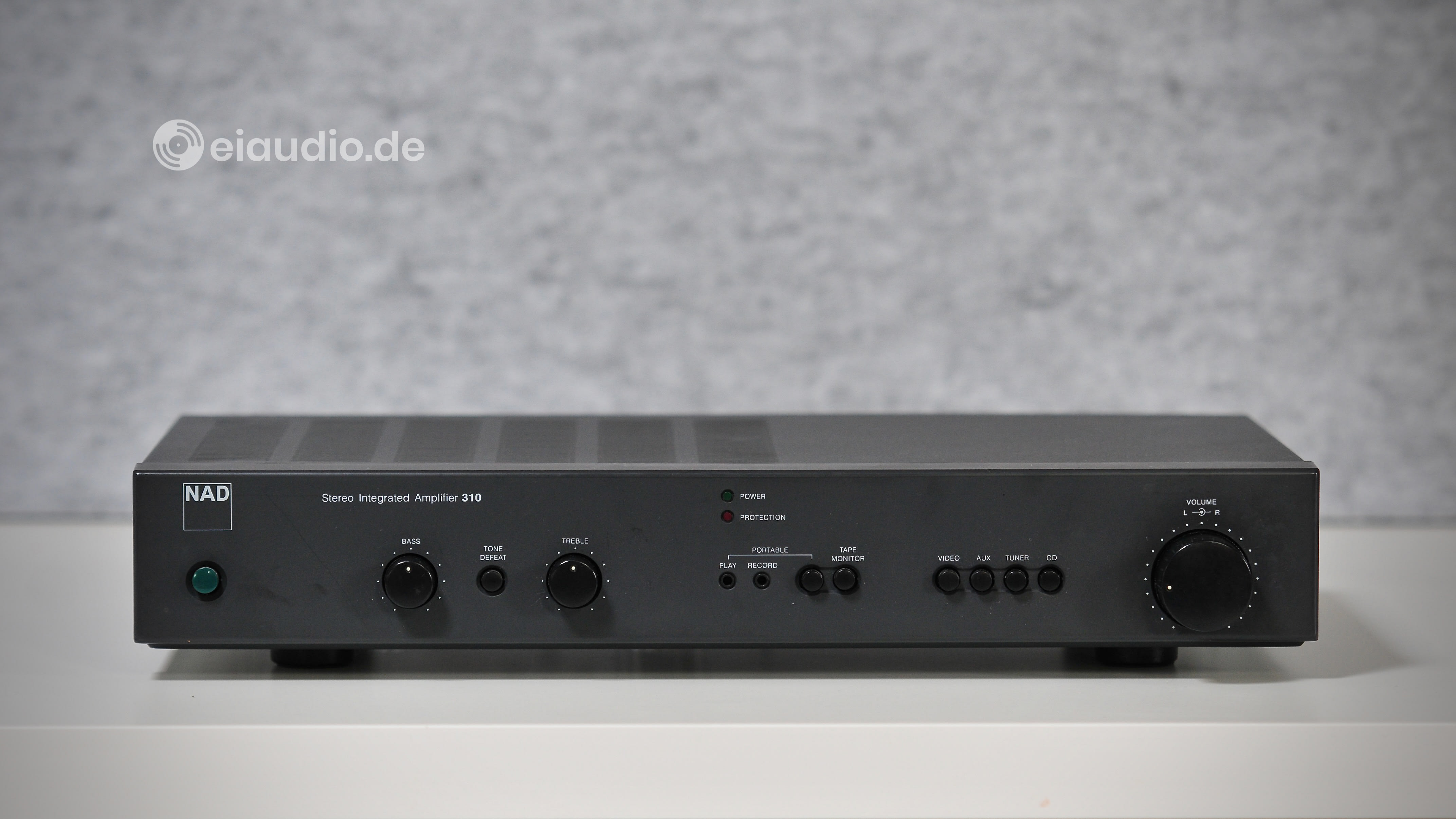 NAD 310 (Gear & Review) - Explorations in Audio