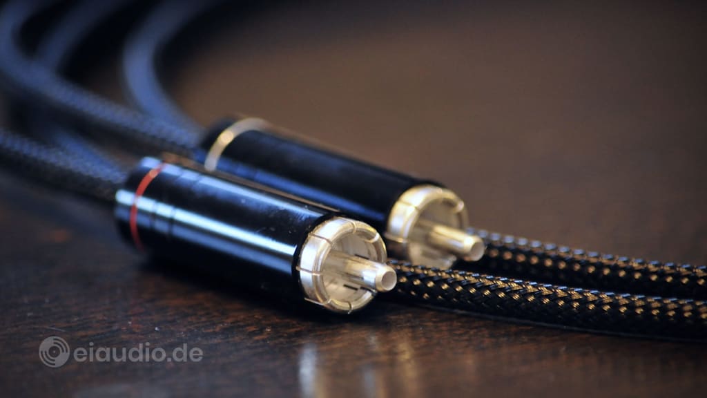 HBS4 - Silver Solid Core (Gear & Review) - Explorations in Audio