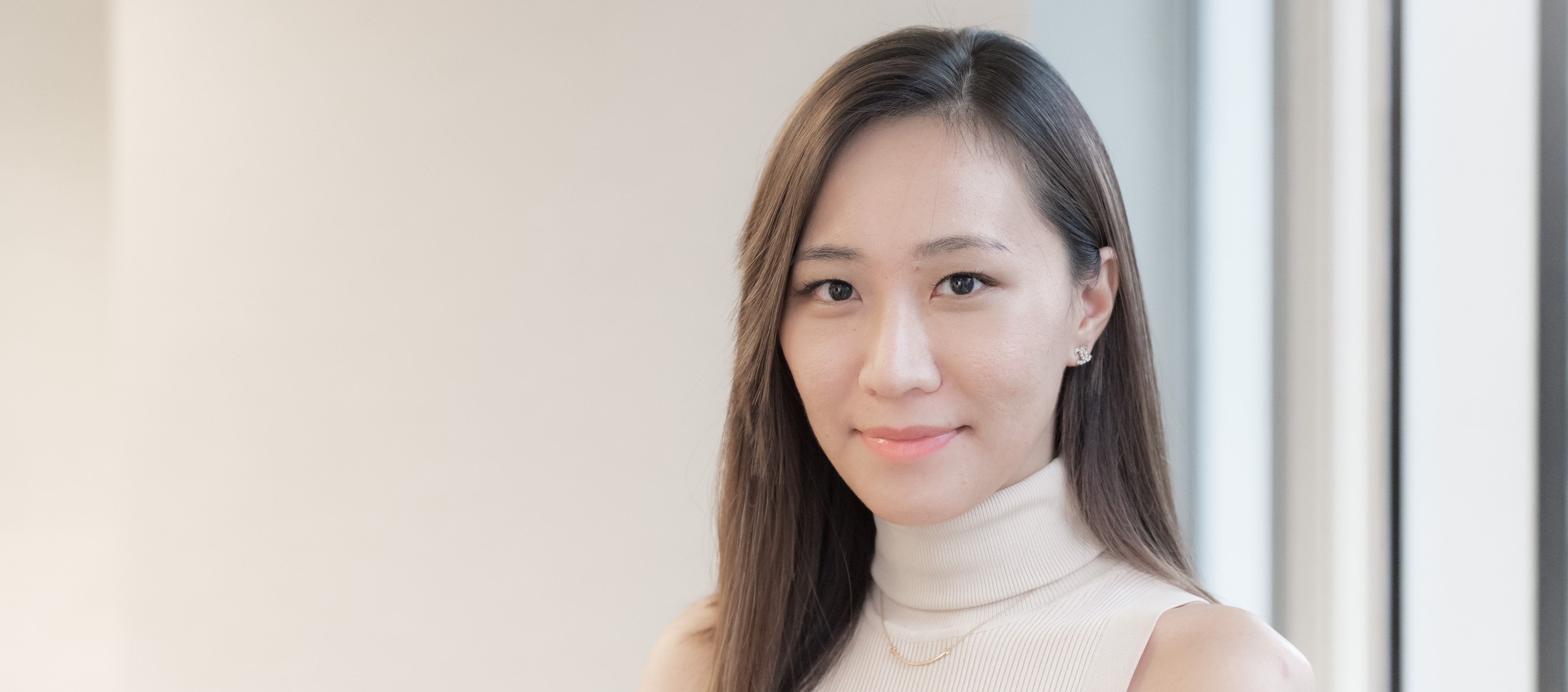 吴 安琪 | Eight Roads