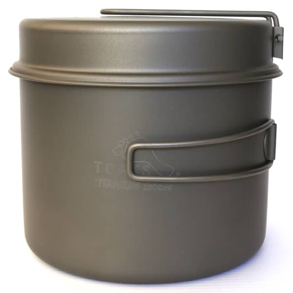 Lightweight Backpacking Pot TOAKS Titanium 1600ml Pot - Ultralight ...