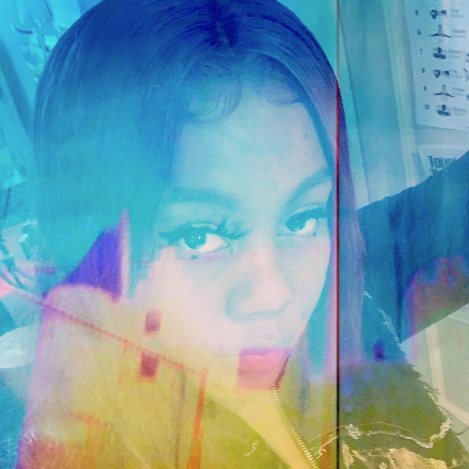 LYZZA B2Beats DJ Serene: No Holding Back