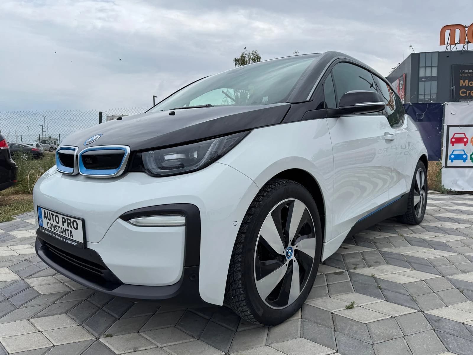 BMW I3 Sedan 2019 Hibrid Automată/CVT/Robot | MOGO IFN | www.automogo.ro