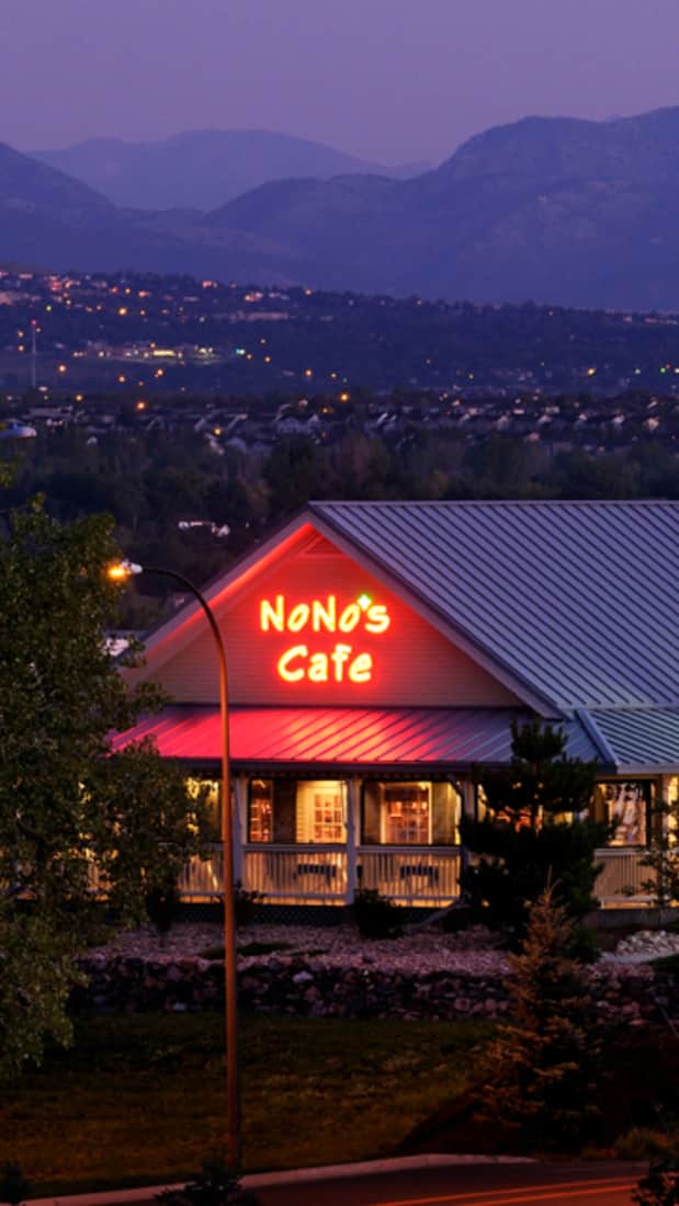 Order NoNo's Cafe