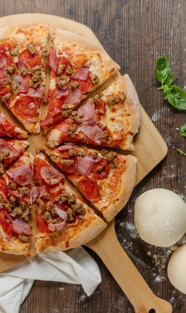 Order Fredrico's Pizza