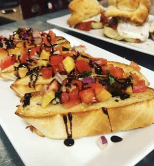 Order Riccardo's Restaurant - Belleview, FL