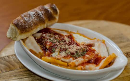 Order Bacci's Pizza & Pasta