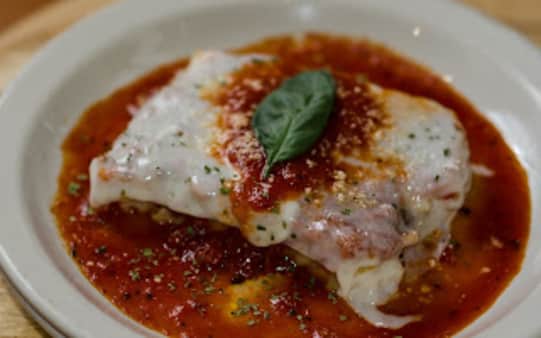 Order Bacci's Pizza & Pasta