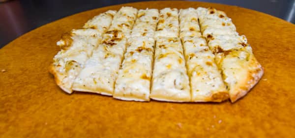 Order Odd Moe's Pizza - Commercial St Se