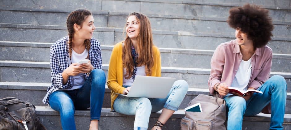 Guide: Sådan bruger du APA-kildehenvisning | Læs mere her