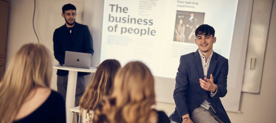 Ekonomiprogrammet, Ekonomi, Drottning Blankas Gymnasieskola Karlstad