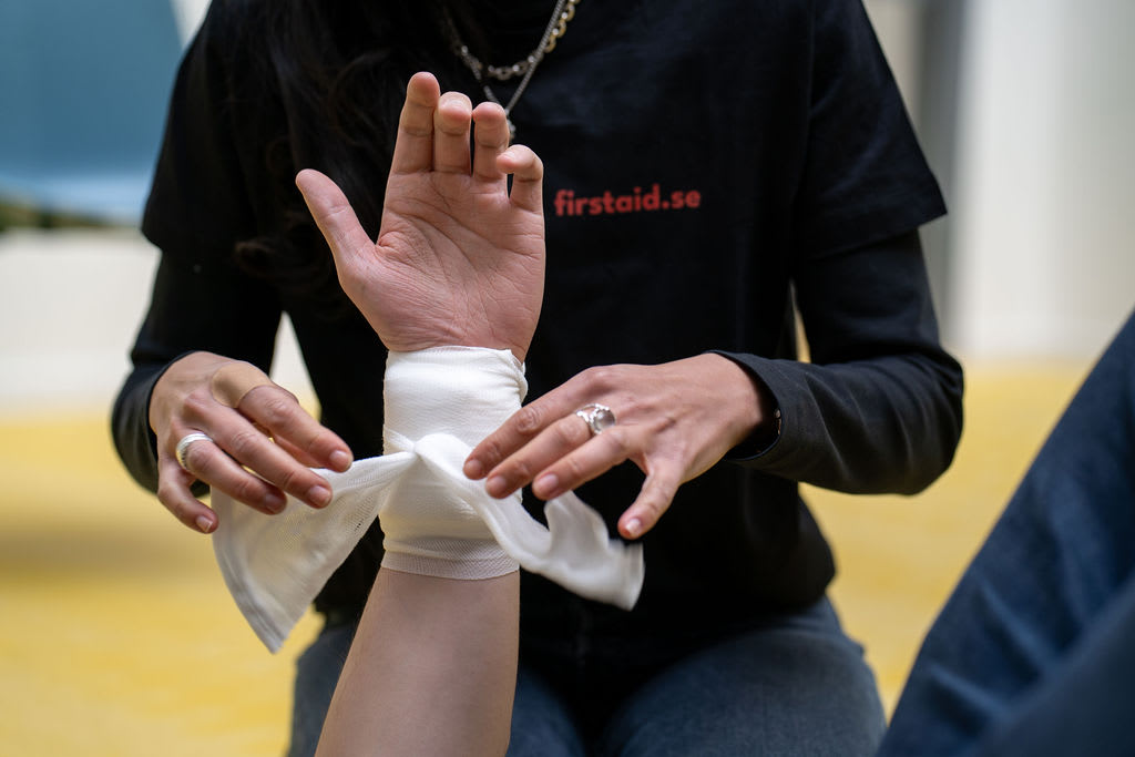 Första hjälpen & HLR - Kurs