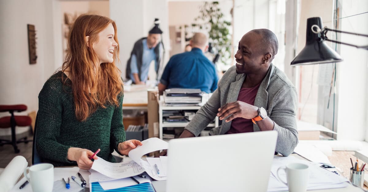 Social Learning: Vorteile, Tools und Tipps für Unternehmen