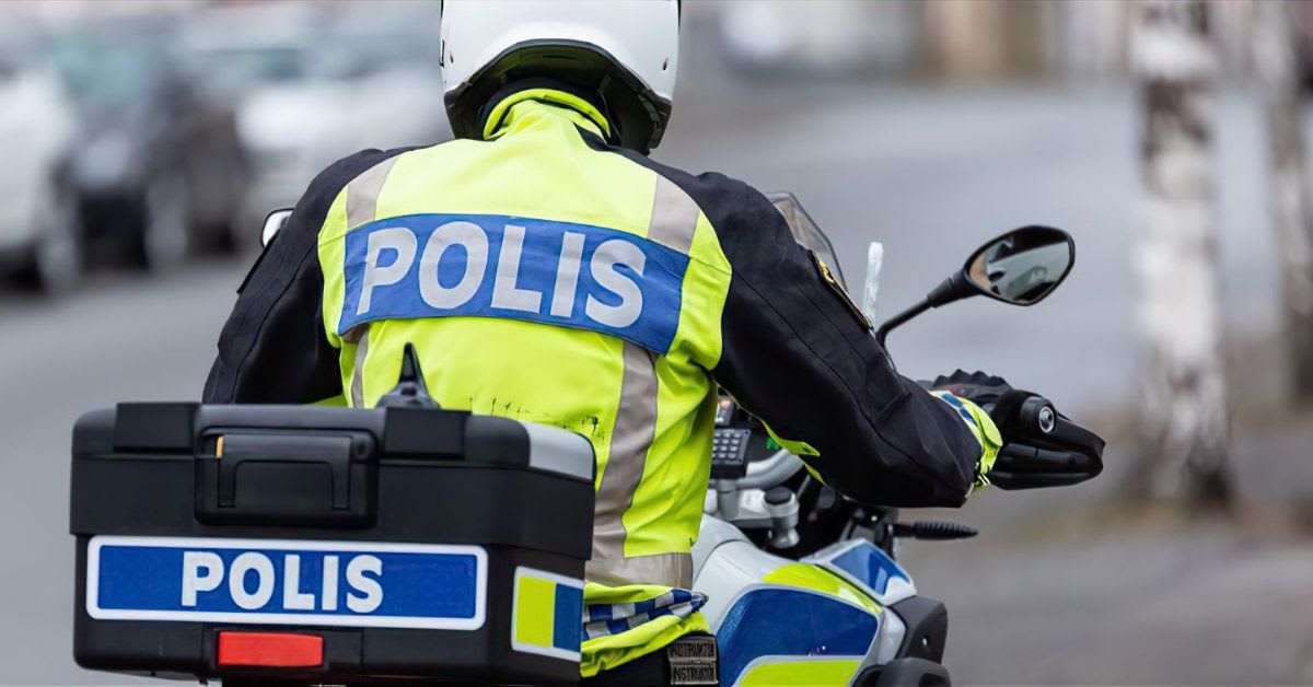 Så blir du polis