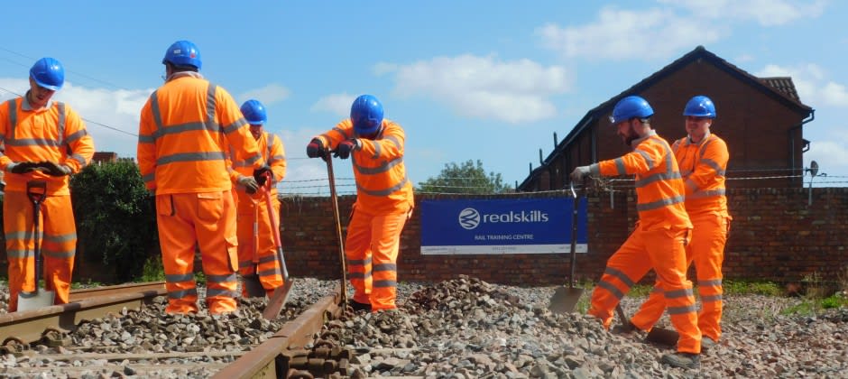 Personal Track Safety (PTS)