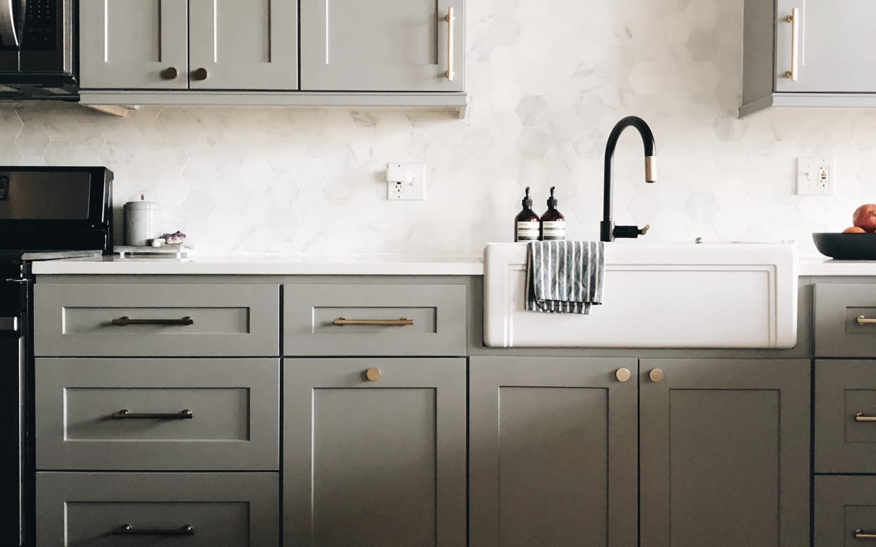 Freestone Pull | Urban Modern Cabinet Hardware Collection | Emtek