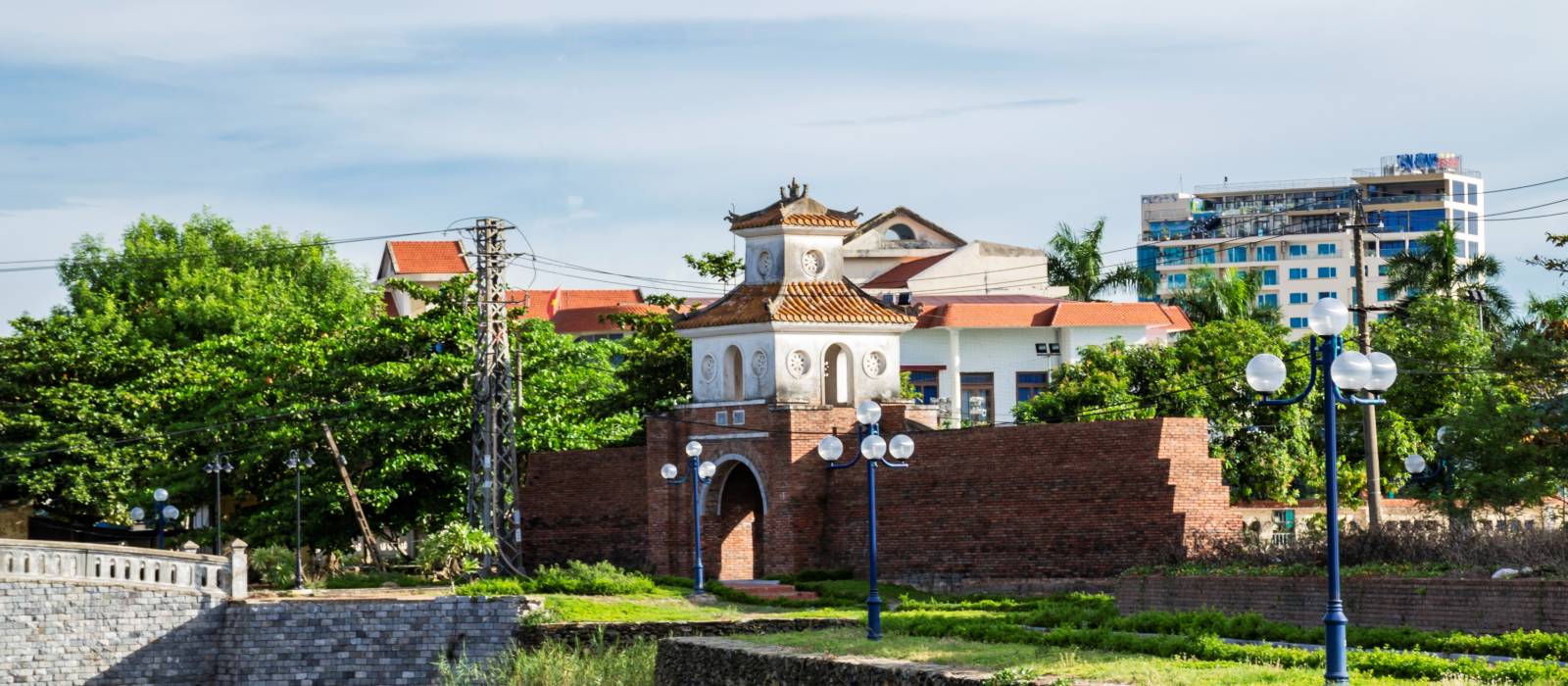 Dong Hoi Tours & Custom Vietnam Tours | Enchanting Travels