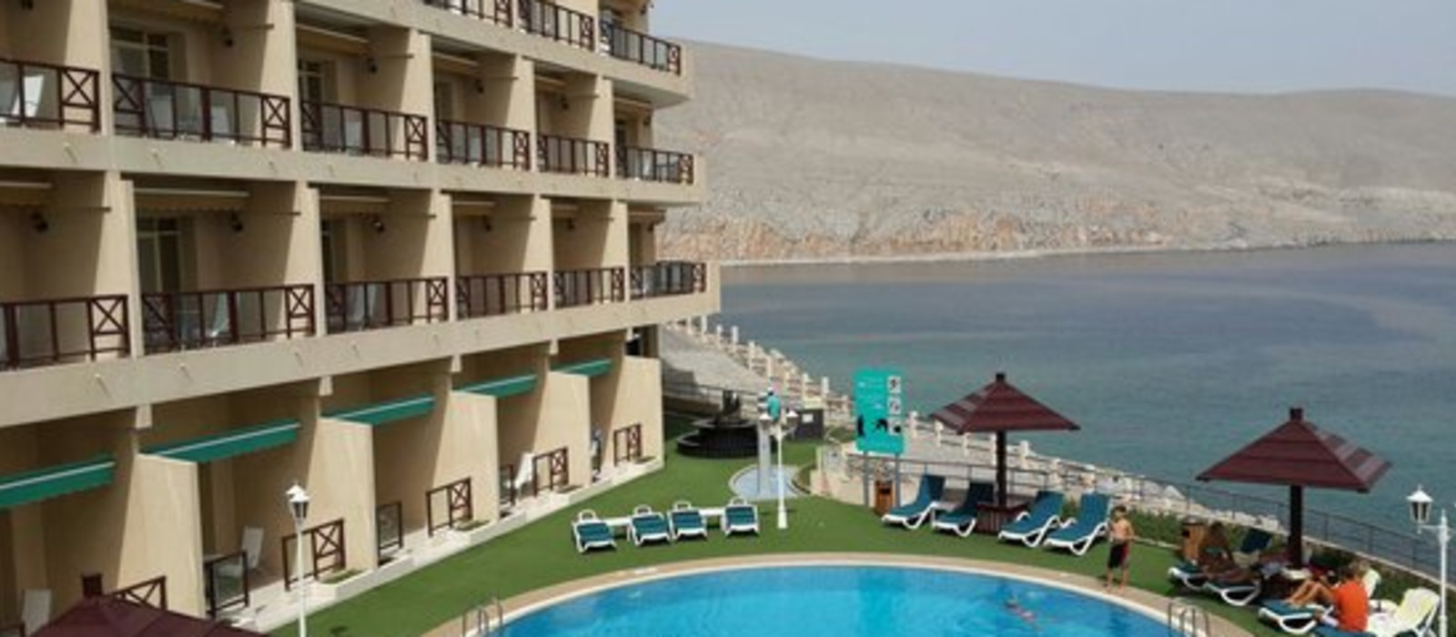 Atana Khasab Hotel in Oman | ENCHANTING TRAVELS