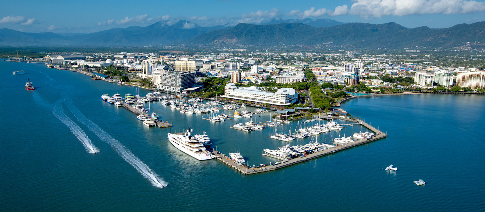 Shangri-La , The Marina, Cairns Hotel | Enchanting Travels