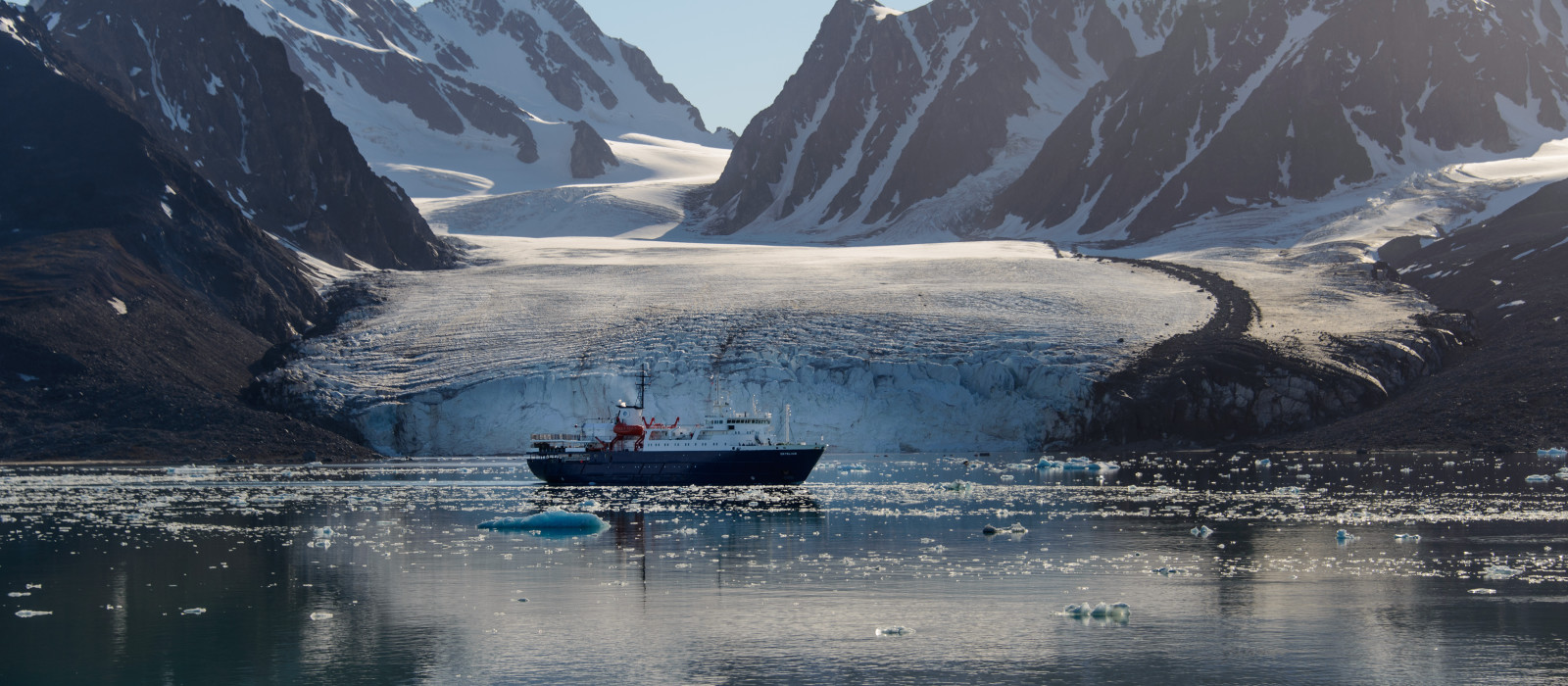 Exclusive Travel Tips for Your Destination Arctic Circle in Arctic