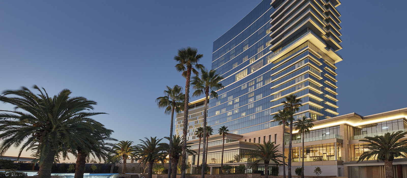 Crown Towers Perth Hotel in Australia | ENCHANTING TRAVELS