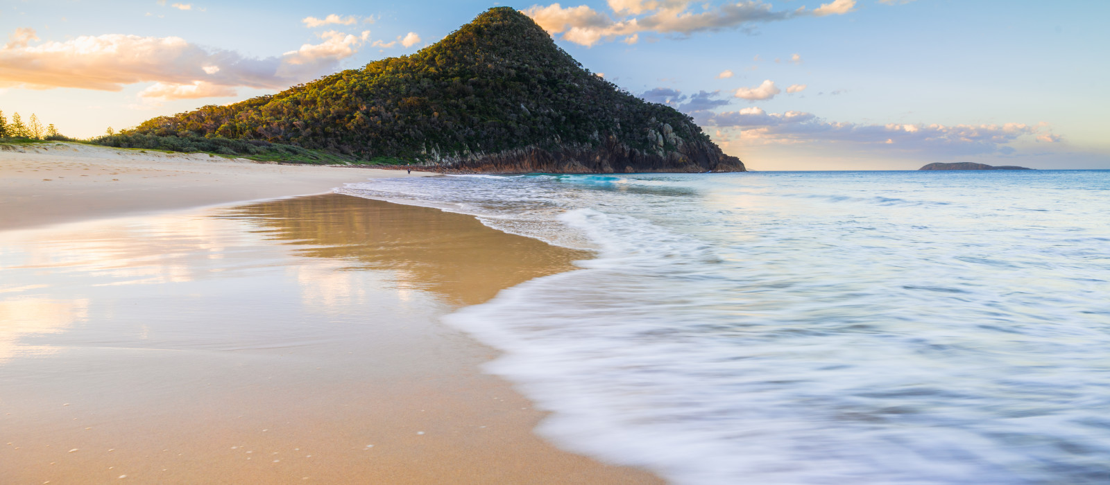 Port Stephens Tours & Australia Trip | Enchanting Travels