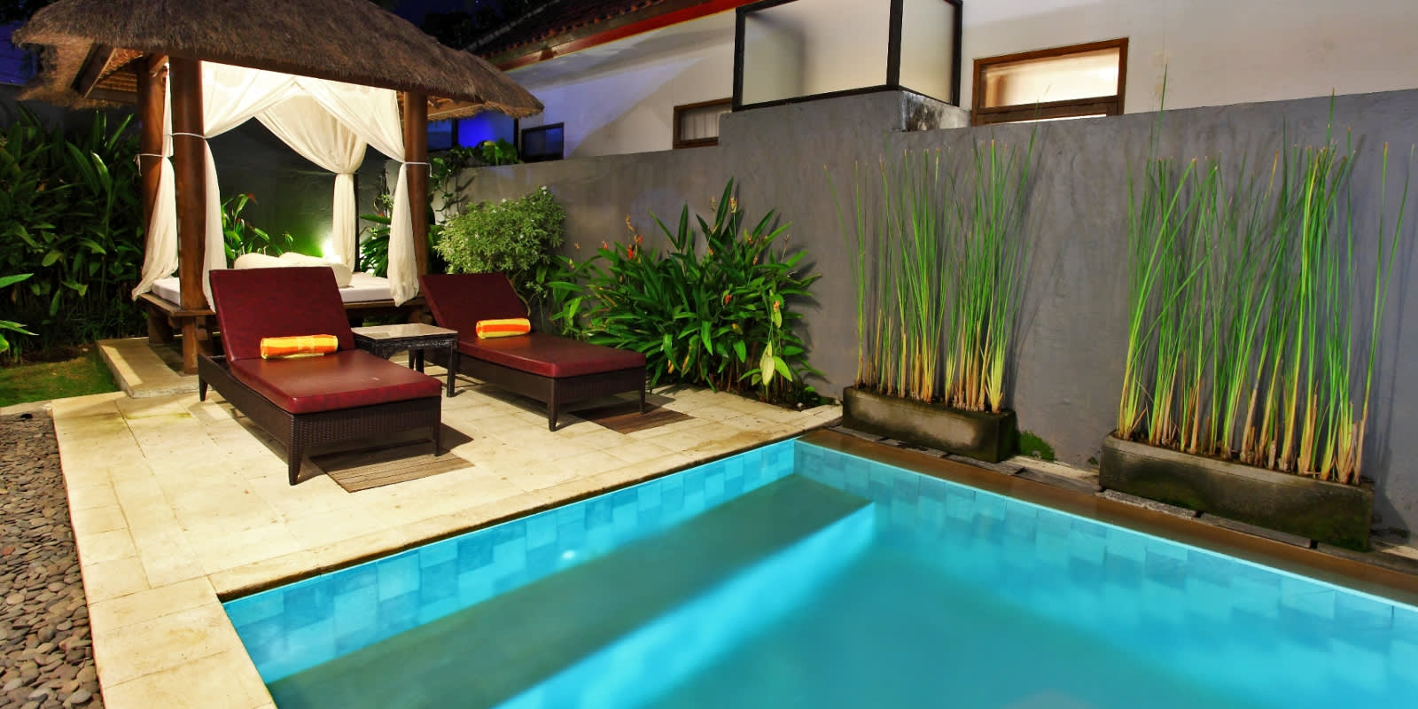 Puri Saron Hotel - Enchanting Travels