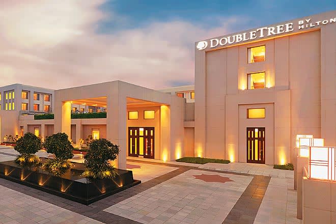 DoubleTree by Hilton Agra India | Enchanting Travels