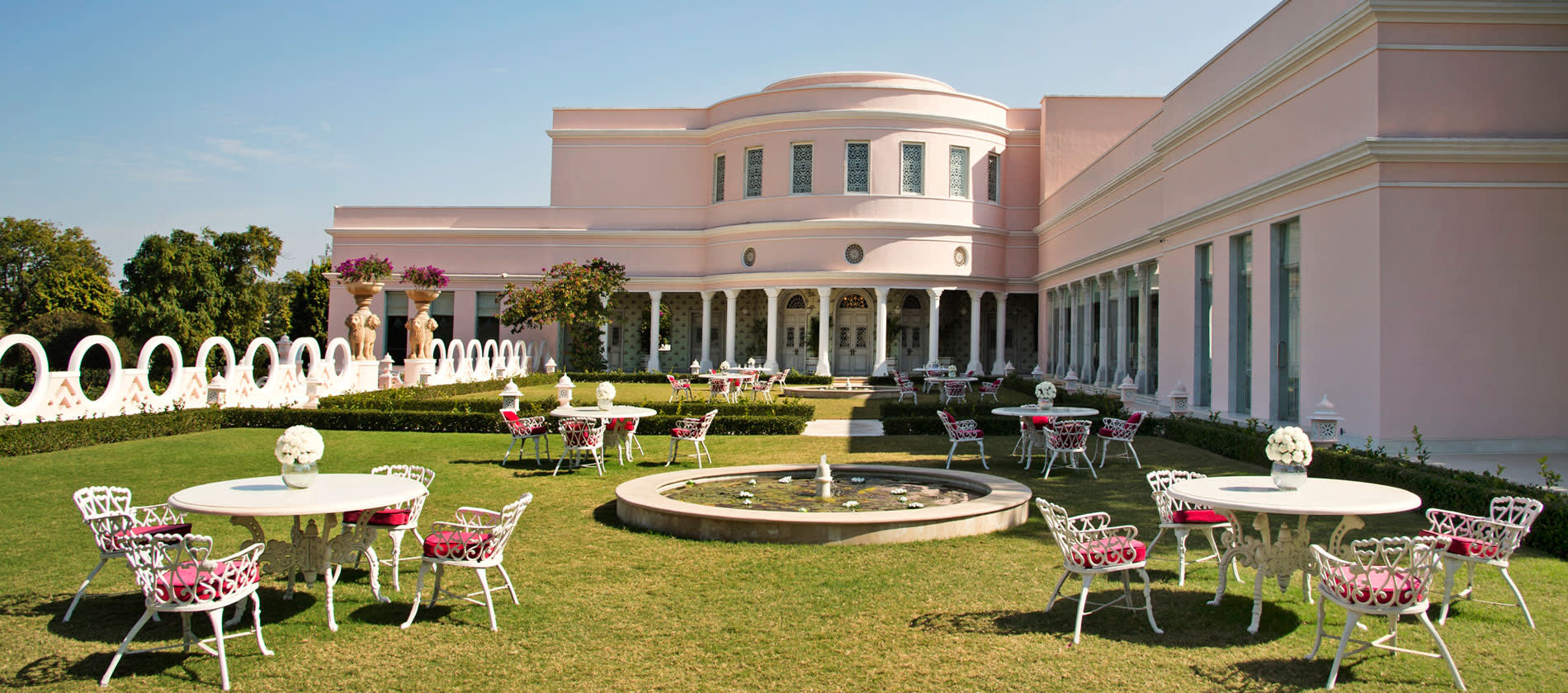 Raj Mahal - Enchanting Travels