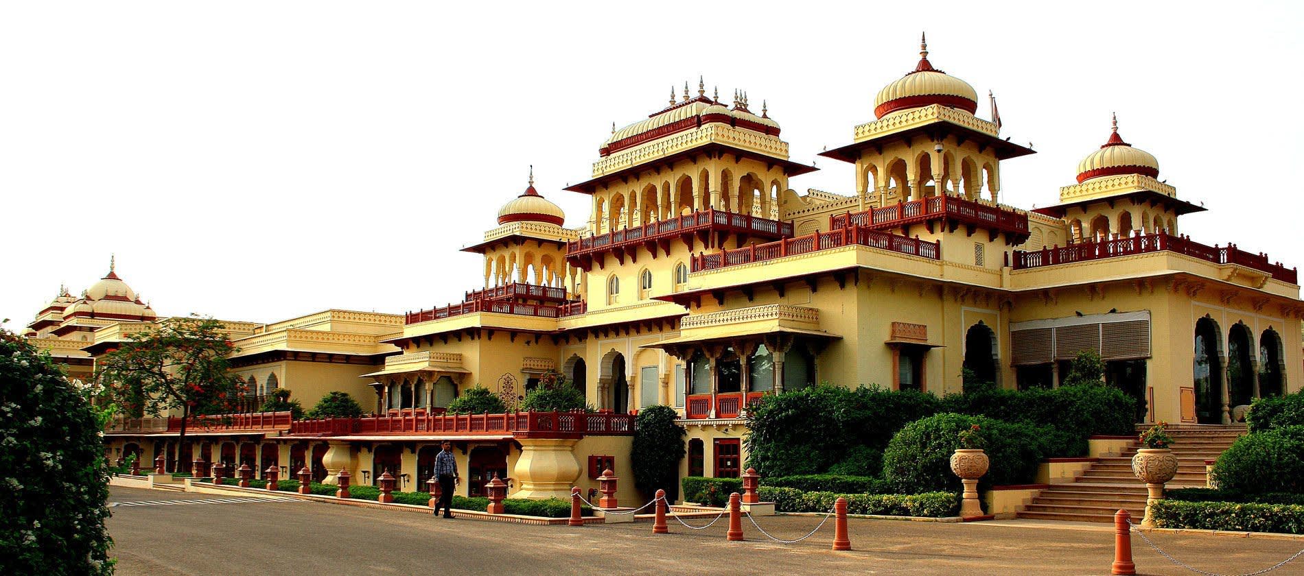 Taj Rambagh Palace - Enchanting Travels