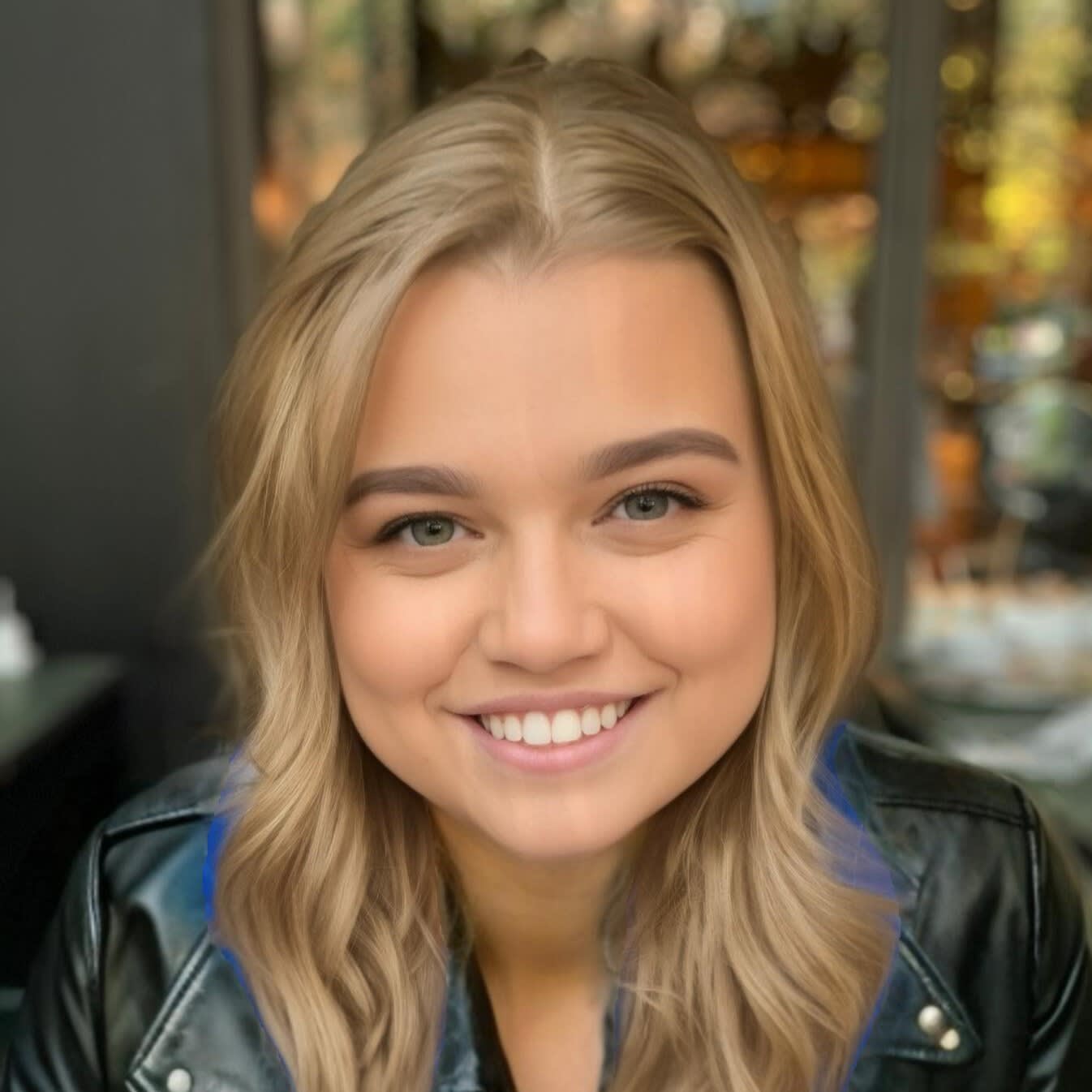 Emma Silk - Enchanting Travels