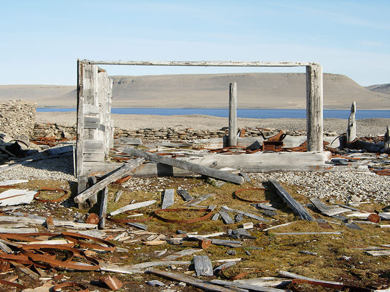 Beechey Island: Mystery & Historical Monuments in Canada's High Arctic