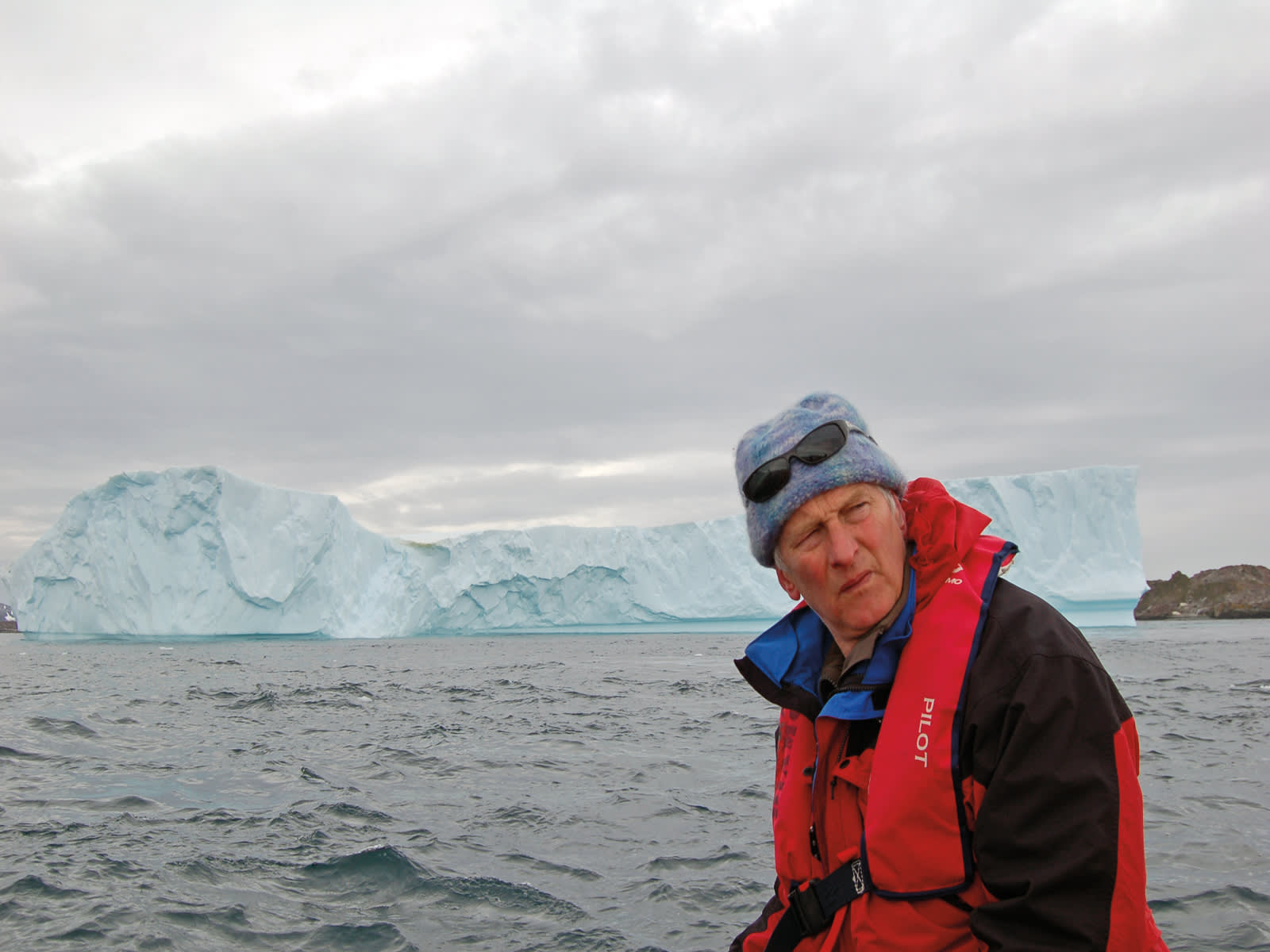 Jonathan Shackleton - Quark Expeditions