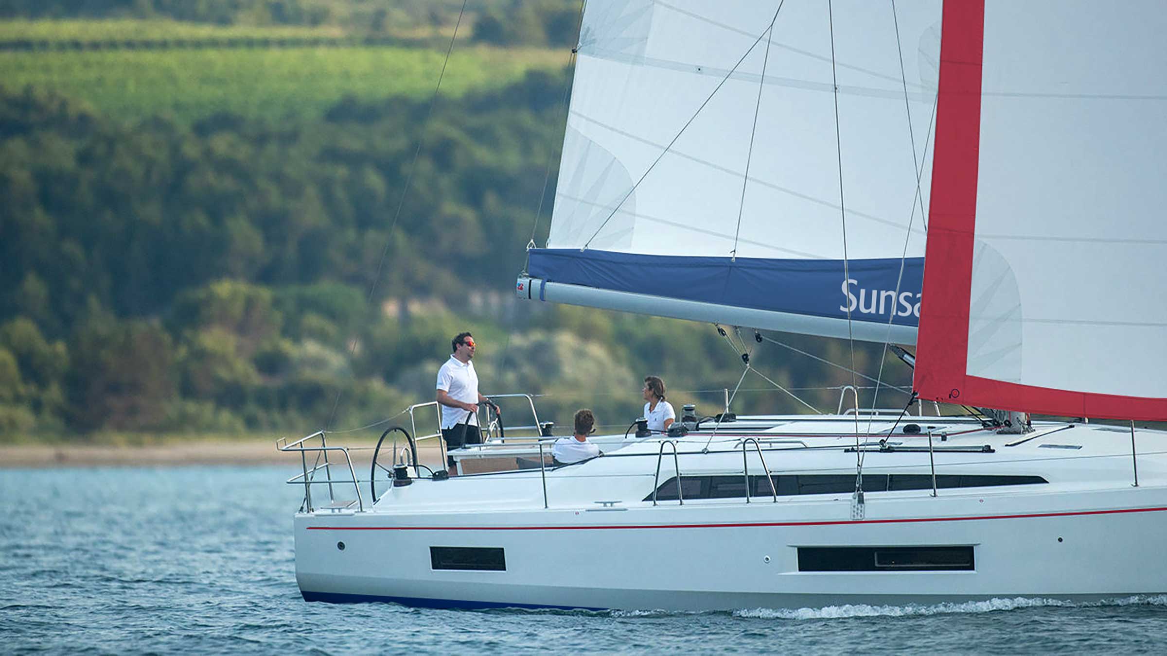 Sunsail 42.3 - 3 cabin | Sunsail