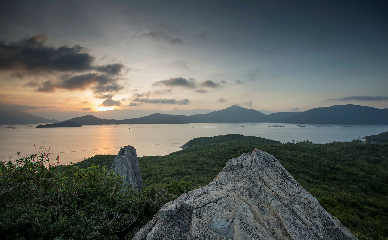 One Night In Whale Island Resort | Exodus Travels