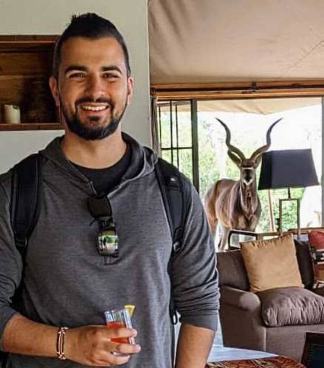 Peter de Sousa - Enchanting Travels