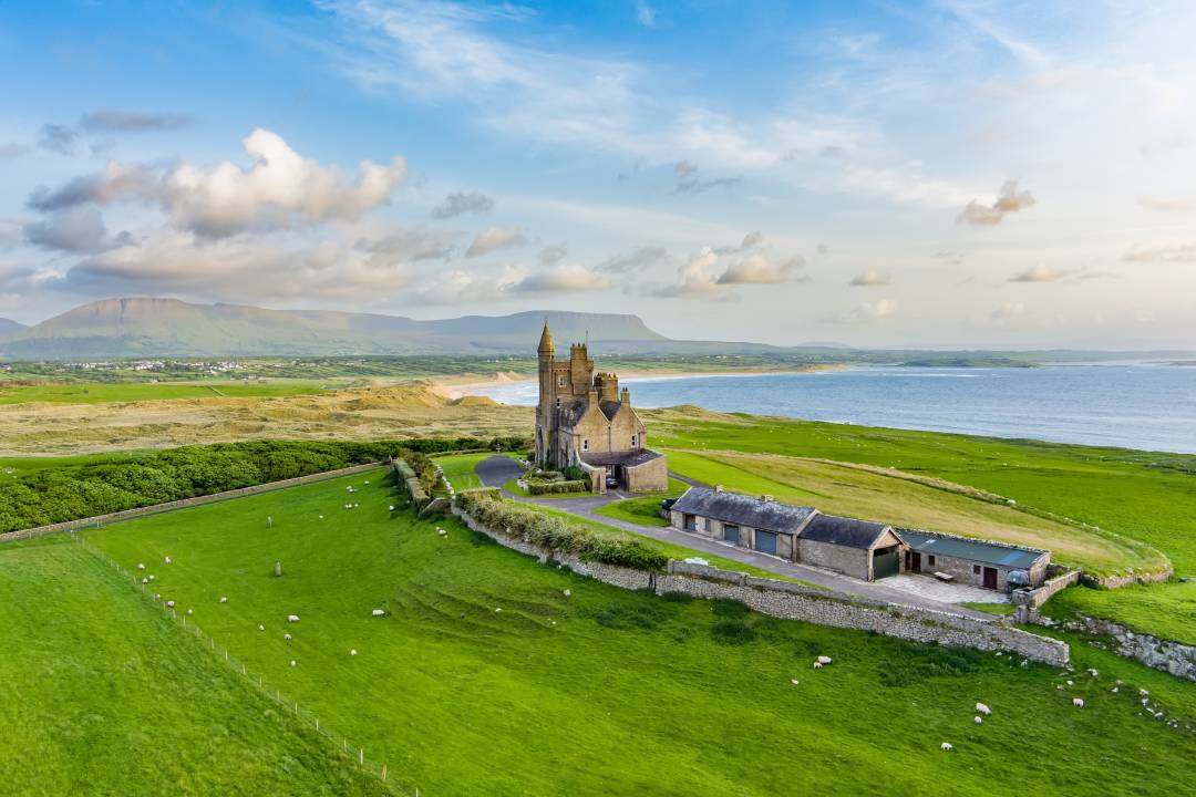 Discover the Magic of Ireland on a Guided Tour | YMT Vacations