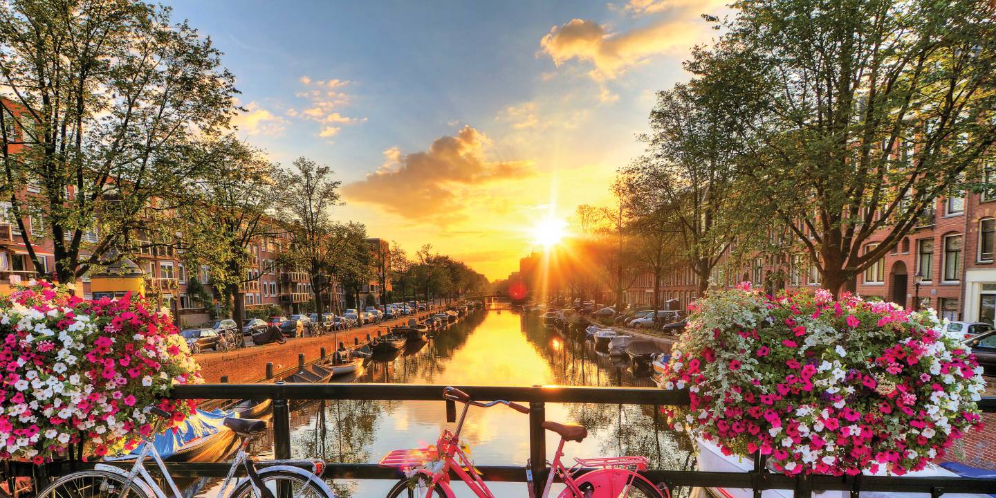 Paris & Amsterdam 8-day Sample Itinerary