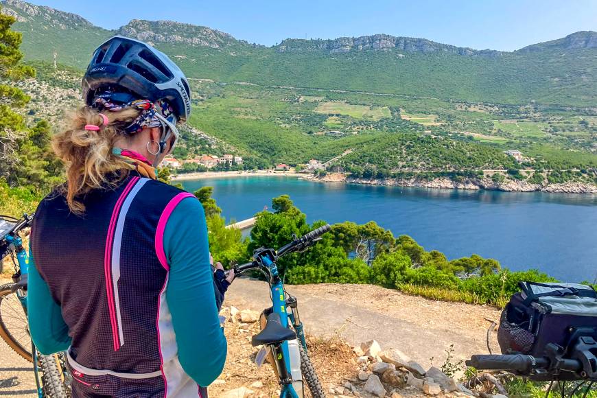 Road Biking Tours | Road Cycling Trips | Exodus USA