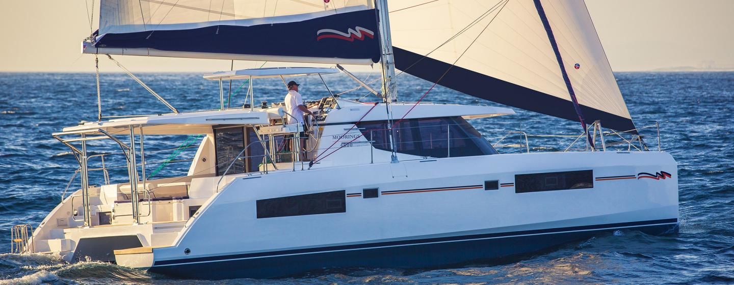 Moorings 4500 - 4 Cabin Catamaran | The Moorings