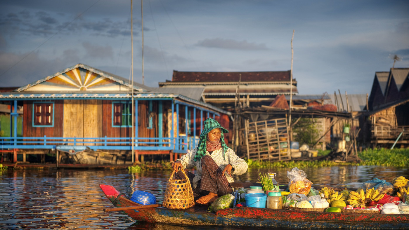 Luxury Around-the-World Tour by Private Jet | TCS World Travel