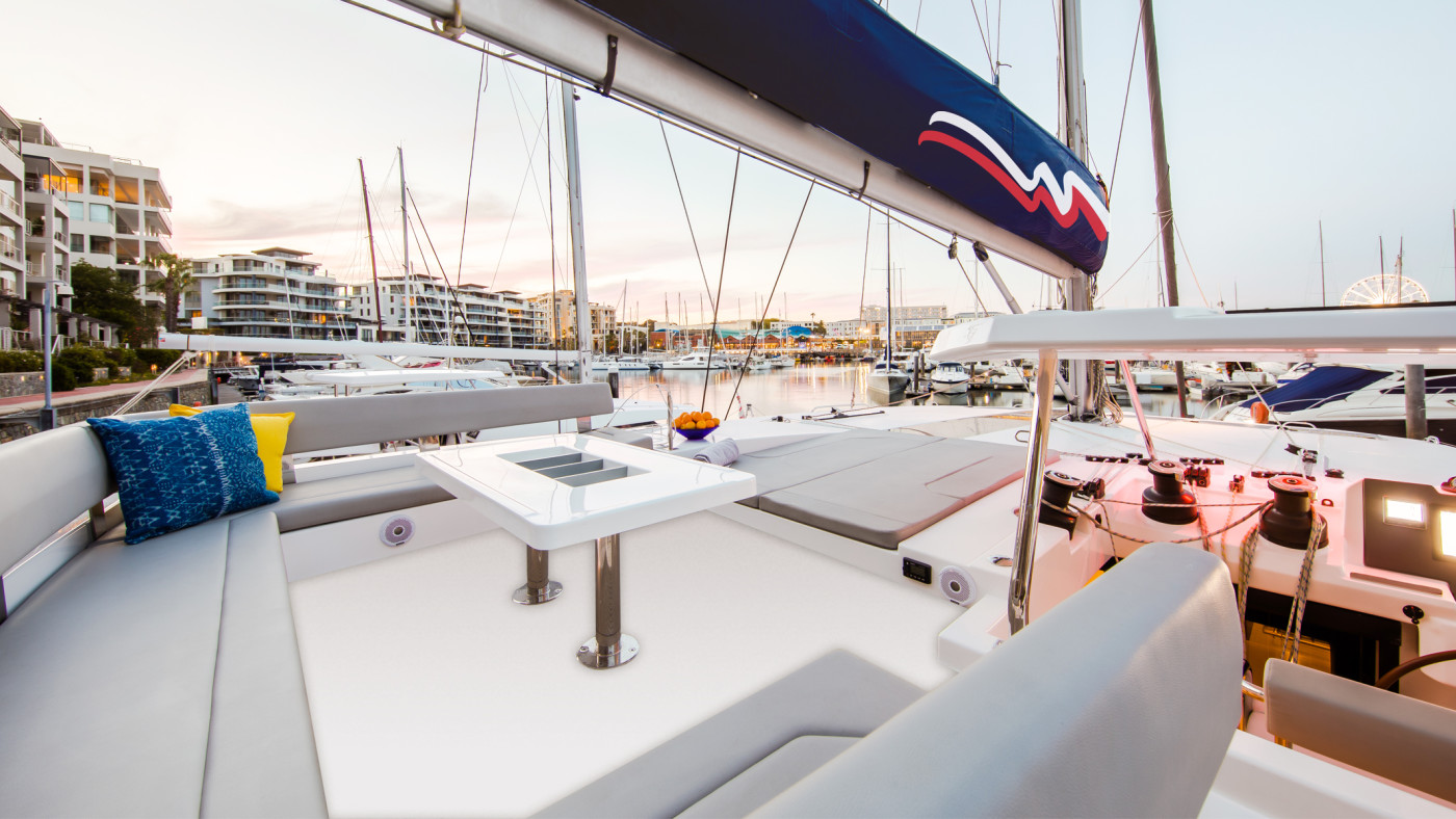 Moorings 5000 - 5 Cabin Catamaran | The Moorings