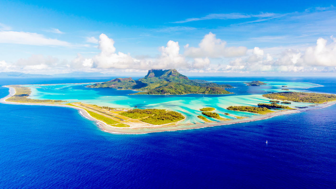 Tahiti Yacht Charters | Sailing French Polynesia | Sunsail
